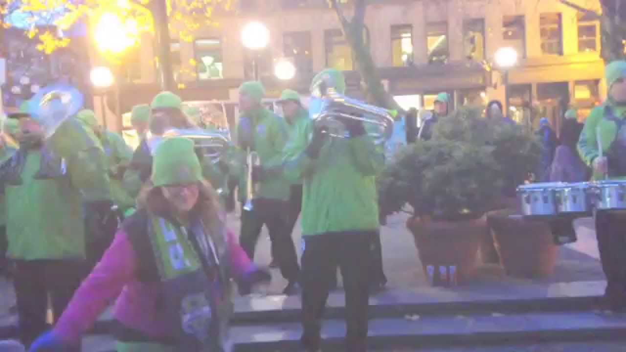 Seattle Sounders Soundwave Band performance - march to the match - YouTube