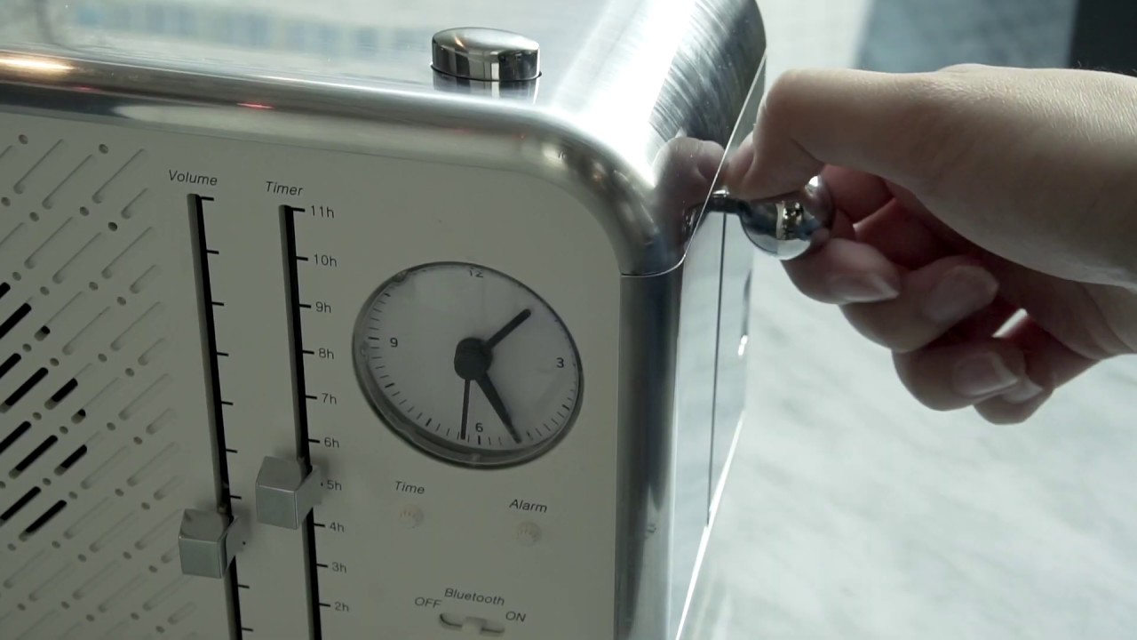 Phone Toaster: Sanitize & Charge Your Phone - YouTube