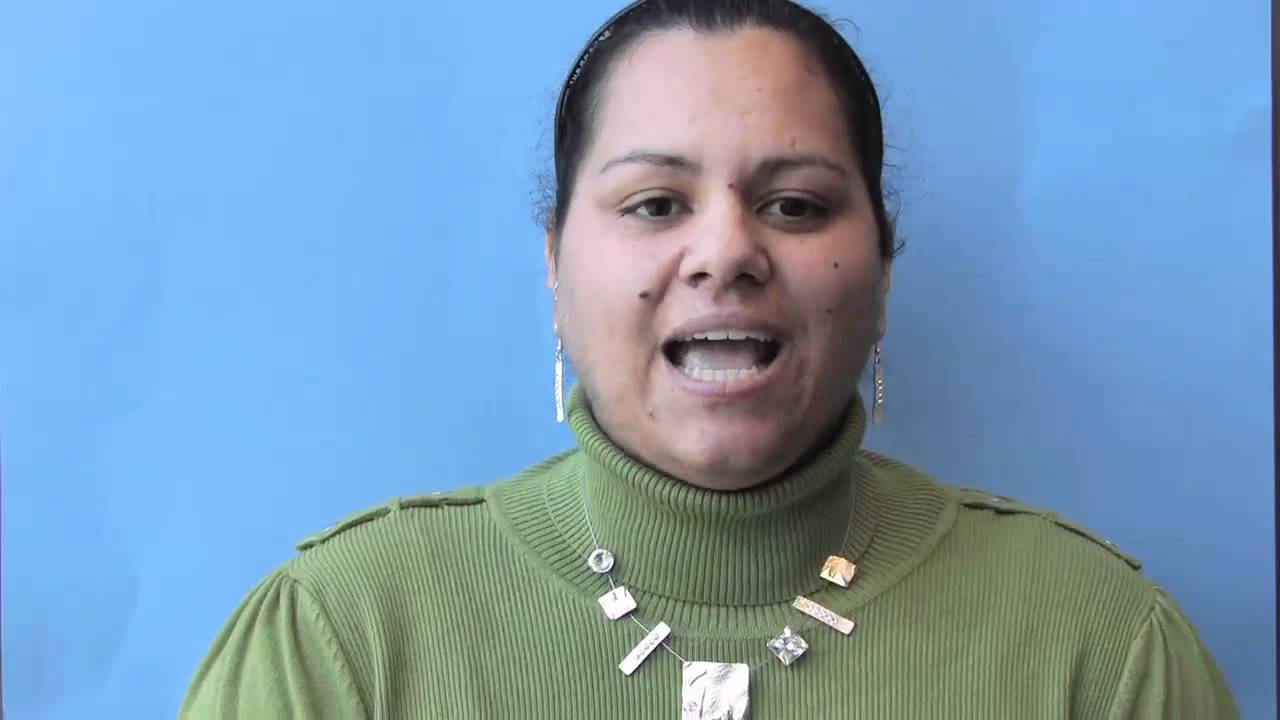 Isabelle Déry-Enguersi - YouTube