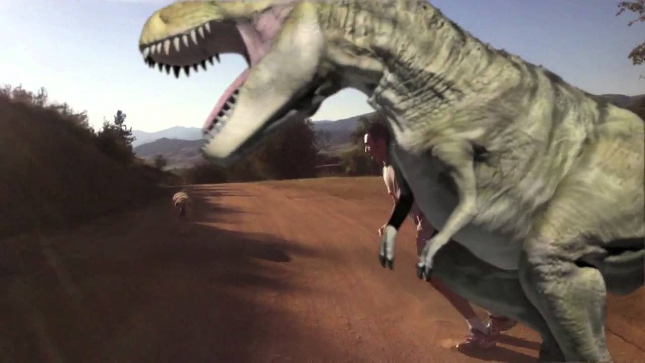T-REX DRAG RACING, DINOSAUR VS HUMAN - YouTube