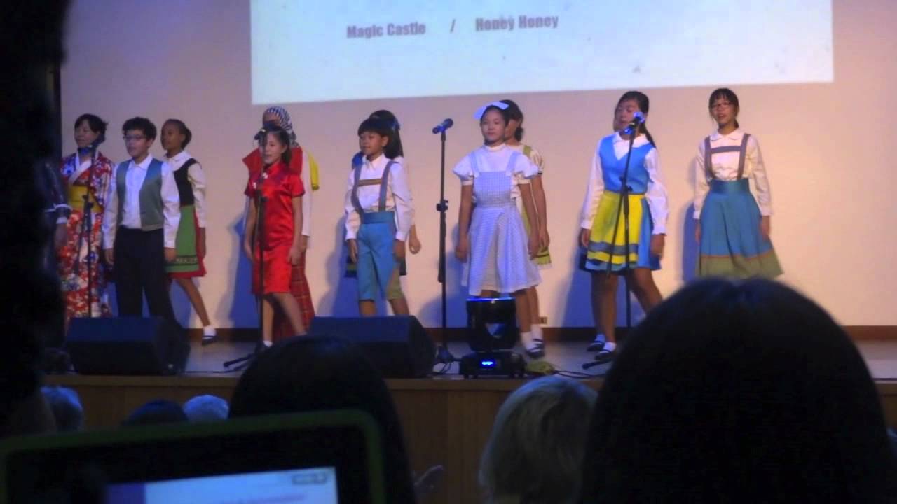 South Korea's Rainbow Choir - YouTube