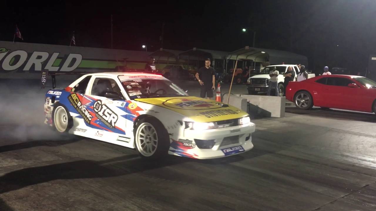 Formula drift car goes Drag racing - YouTube