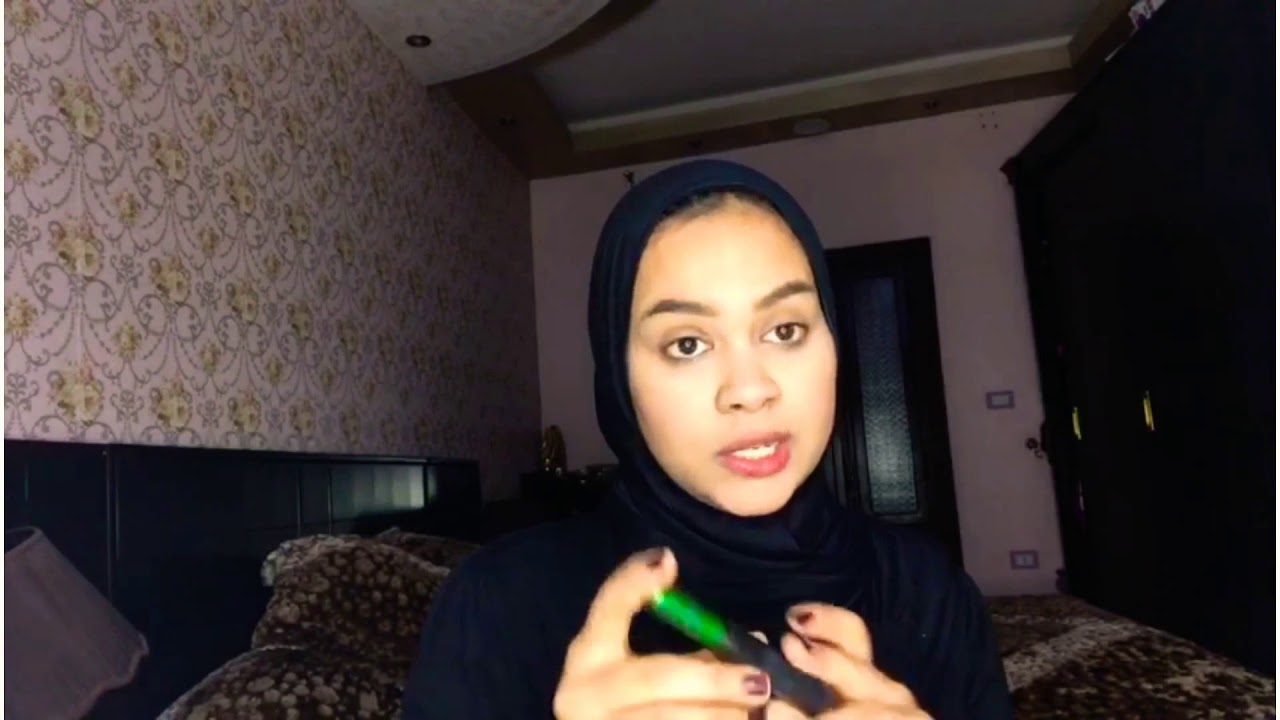 . اتعلمى معايا ازاى ترسمى الايلاينر بسهولة...مع Amira mostafa - YouTube