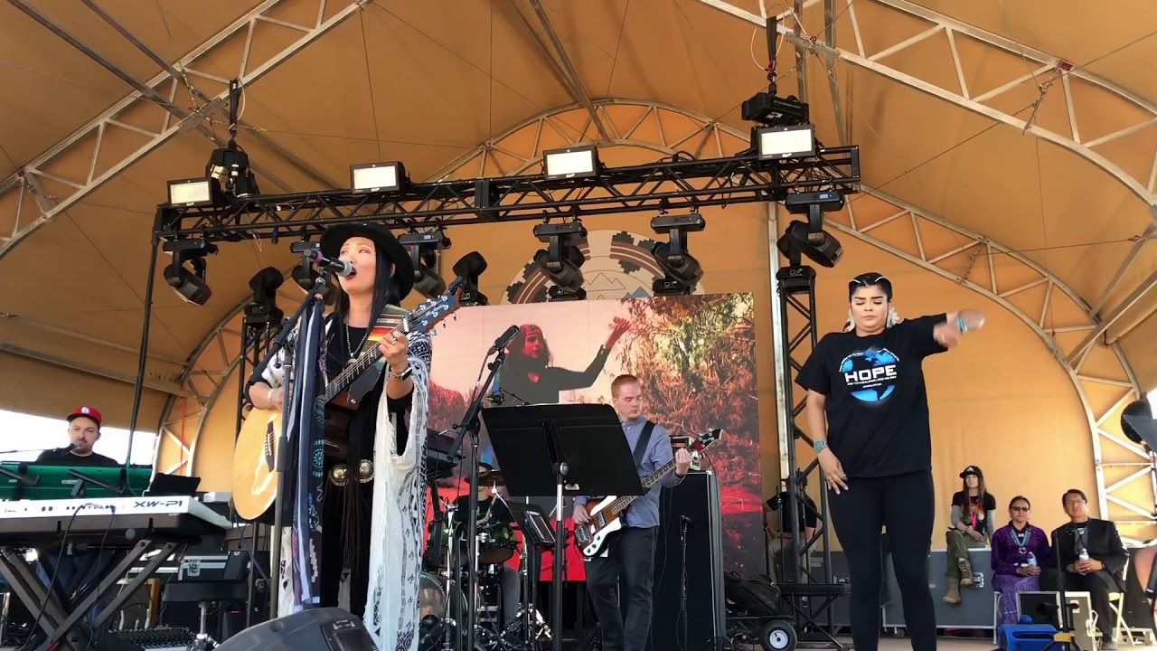 Callie Bennett | Reach Who You Are | FULL SONG | LIVE in concert at ...