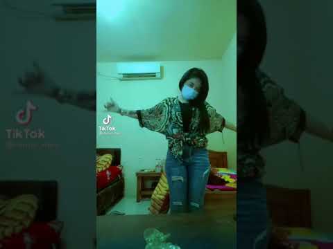 Tik tok cewek tembem