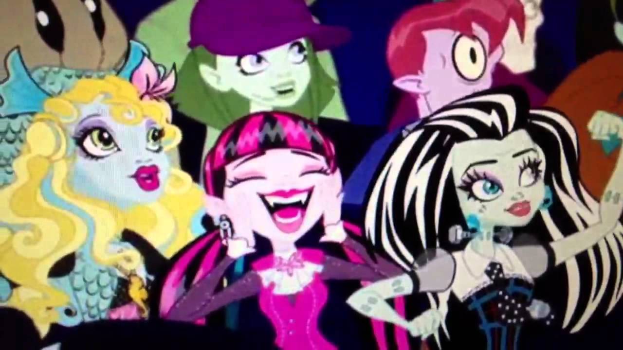 Clawdeen Wolf-Howl - YouTube