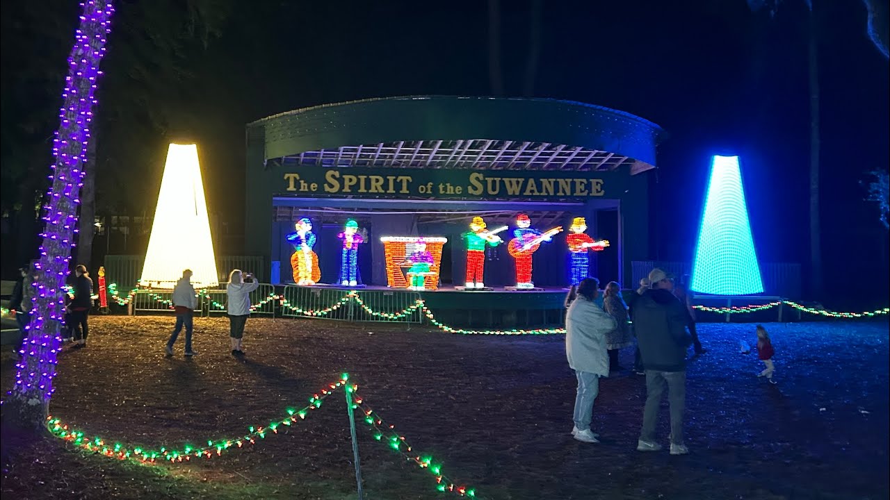 Over 15 million Christmas Lights at Suwannee Lights in Live Oak ...