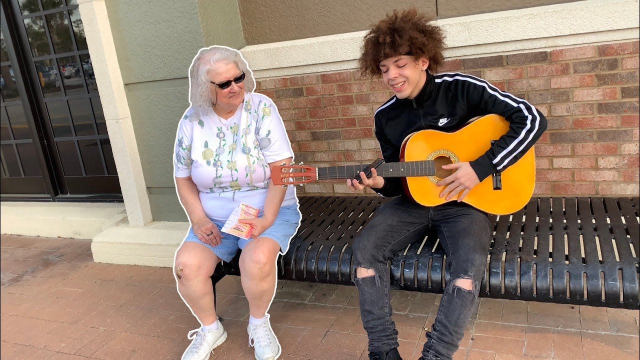 SINGING FREAKY SONGS to STRANGERS - YouTube