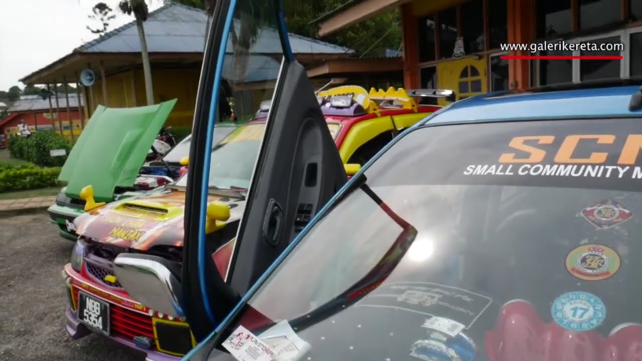 Daihatsu Avy with Scissors Door | Galeri Kereta - YouTube