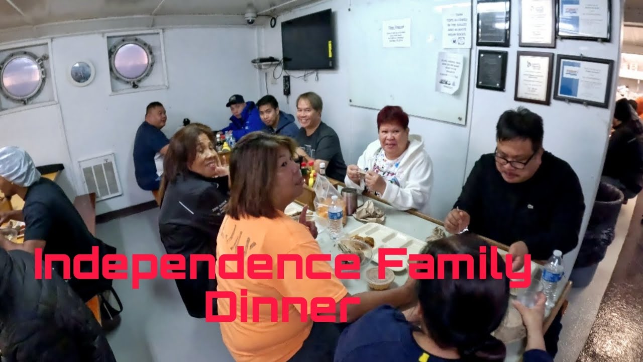 The squad// Dinner time - YouTube