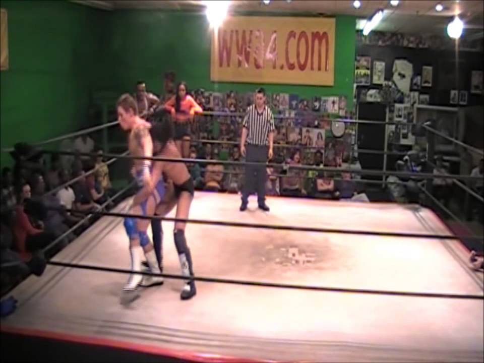 WWA4 Move DeATLien Modified Belly To Back Suplex - YouTube
