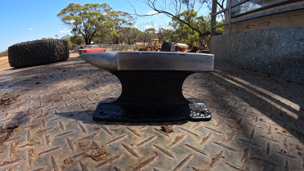 How to make an anvil from railway line. - YouTube