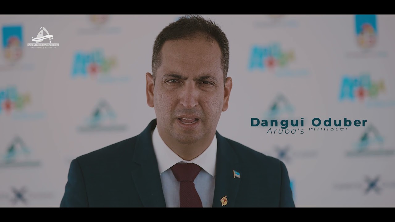 Video: Waf di Aruba a ricibi e prome crucero cu pasahero abordo. - YouTube