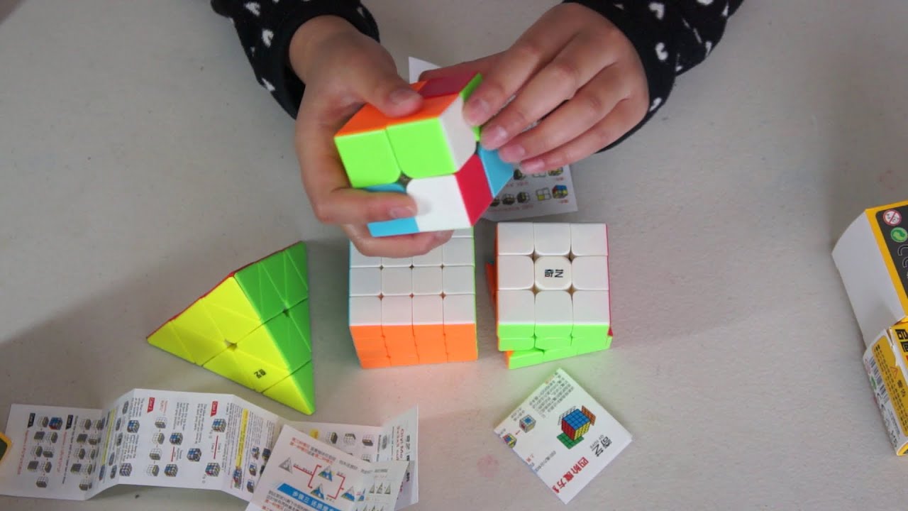 Coolzon Speed Cube Set, 4 Pack Stickerless Magic Cube Set: 2x2 3x3 4x4 ...