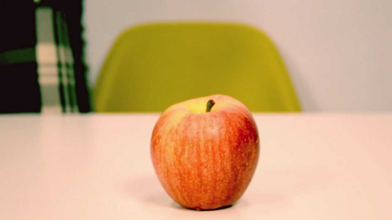 Apple in danger - YouTube