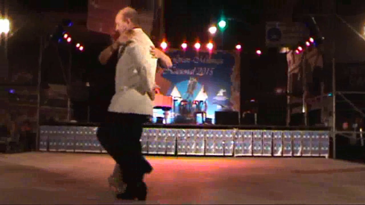 Lilí y Martín Tango, Milonga del 83 en Milonga Nacional - YouTube