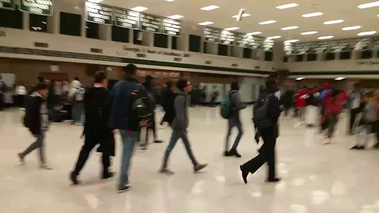 Screaming Mr Beast in Public - YouTube