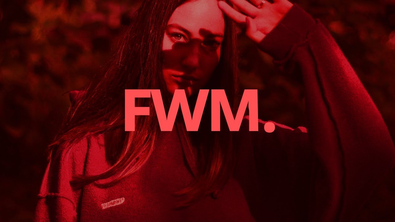 Svn. The. Singer. - fwm. // Lyrics - YouTube