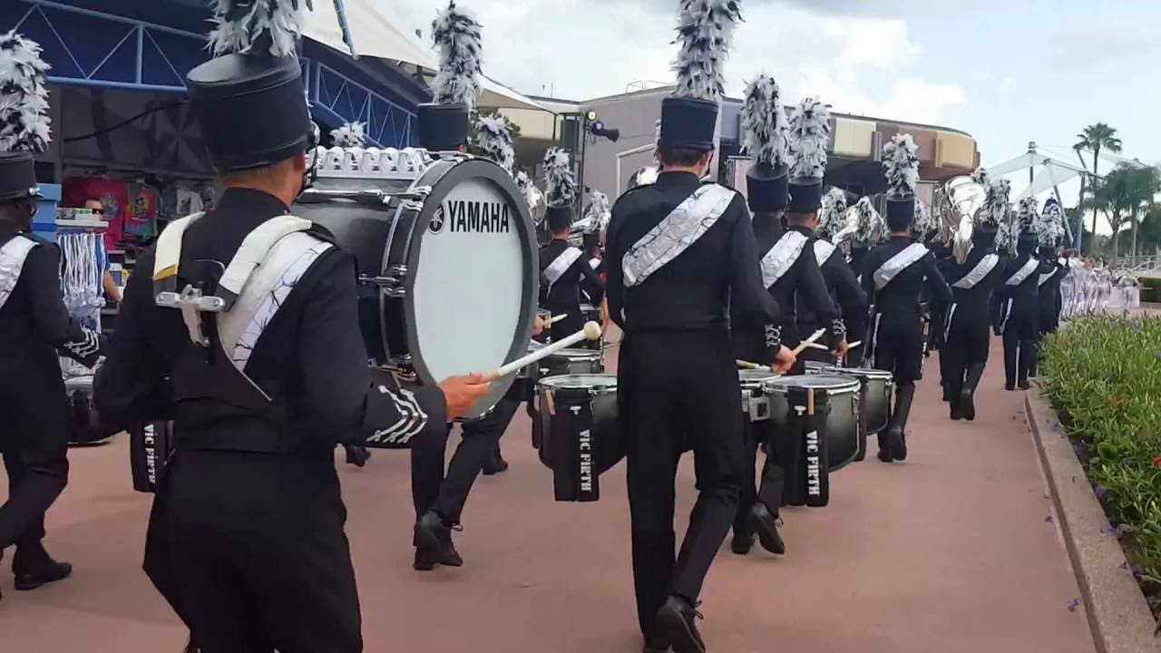 The Cadets 2016 Epcot parade - YouTube