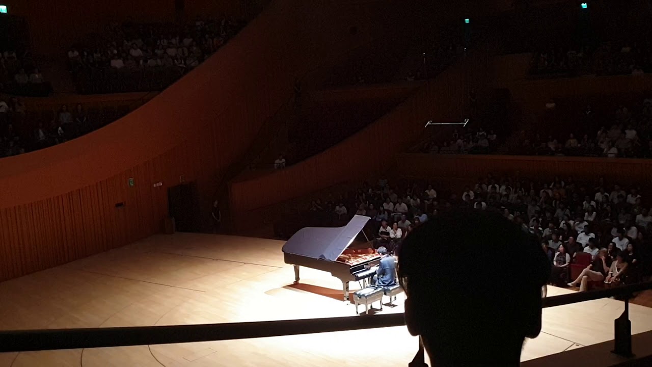 Animenz seoul concert encore1 - YouTube