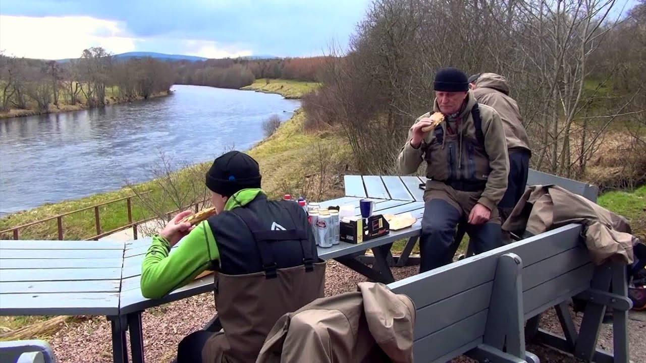 River Dee 2015 - YouTube