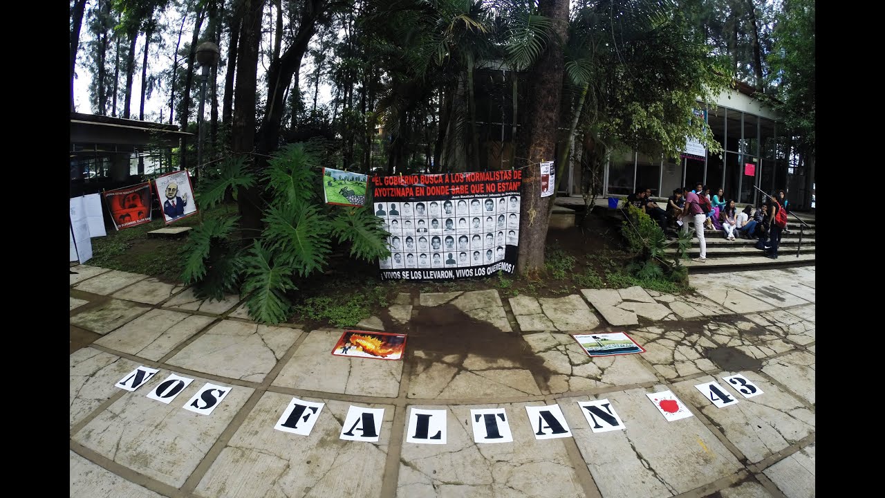 Instalan "tendedero informativo" por Ayotzinapa en Humanidades - YouTube