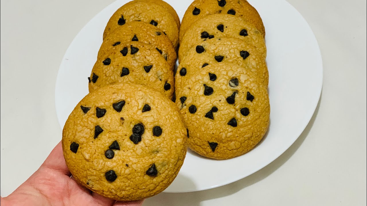 How to make best crunchy CHOCOLATE CHIP COOKIES | Perfect Chocolate ...