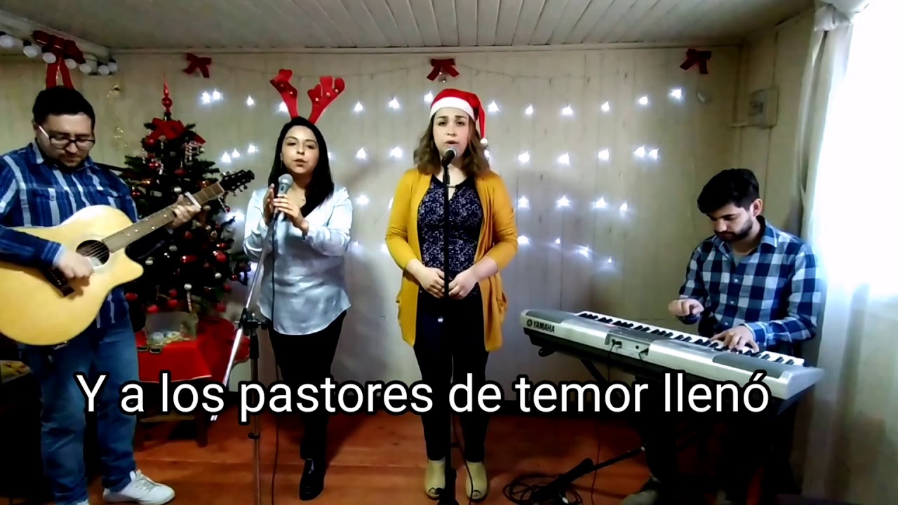 GLORIA EN LAS ALTURAS DE JONATHAN Y SARA JEREZ/COVER - YouTube