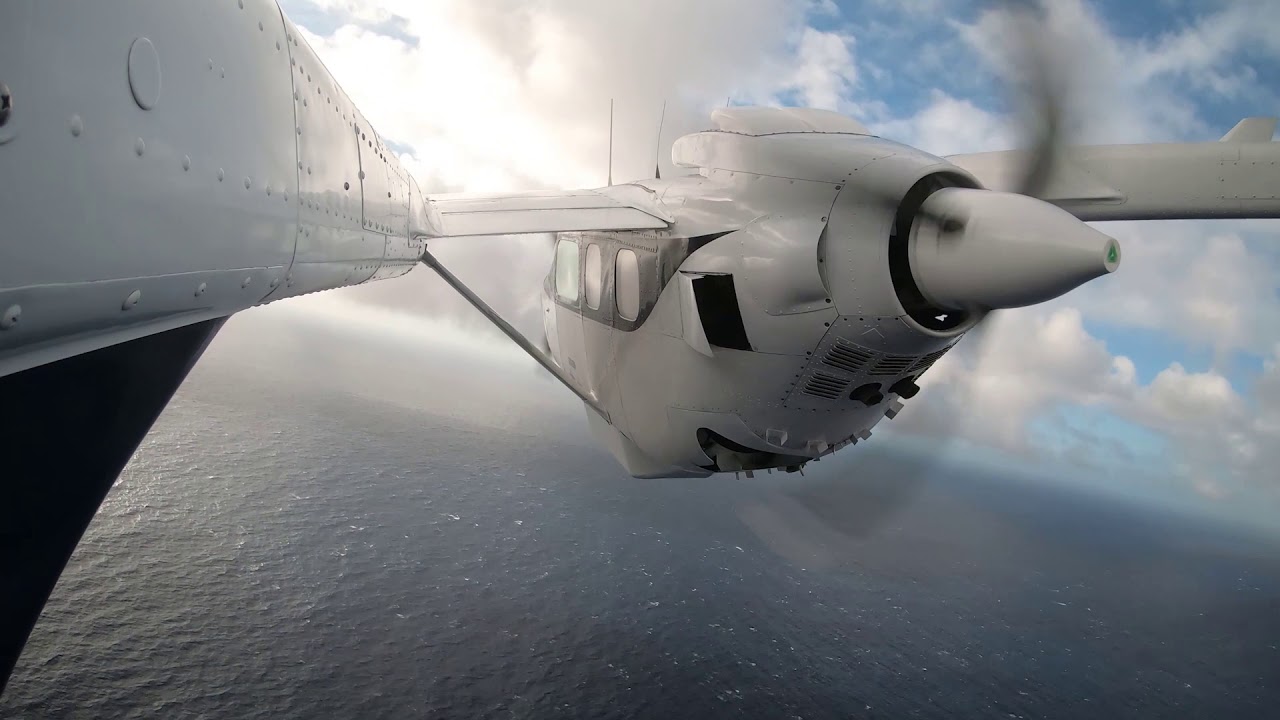 Ampaire's Electric EEL Takes Flight in Hawai‘i - YouTube