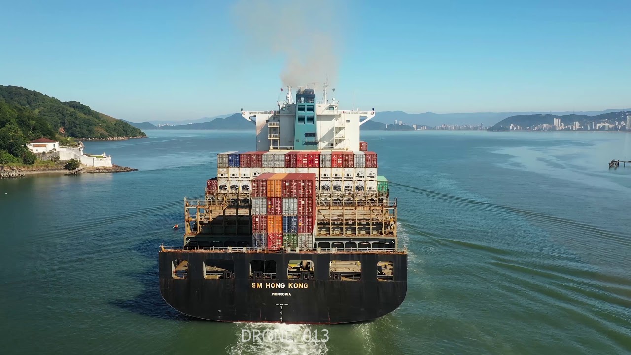 Container Ship - "SM Hong Kong" - YouTube