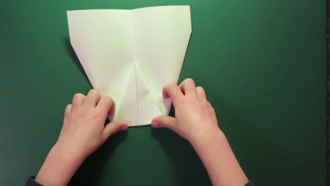 Paper planes - heavy nosed - YouTube