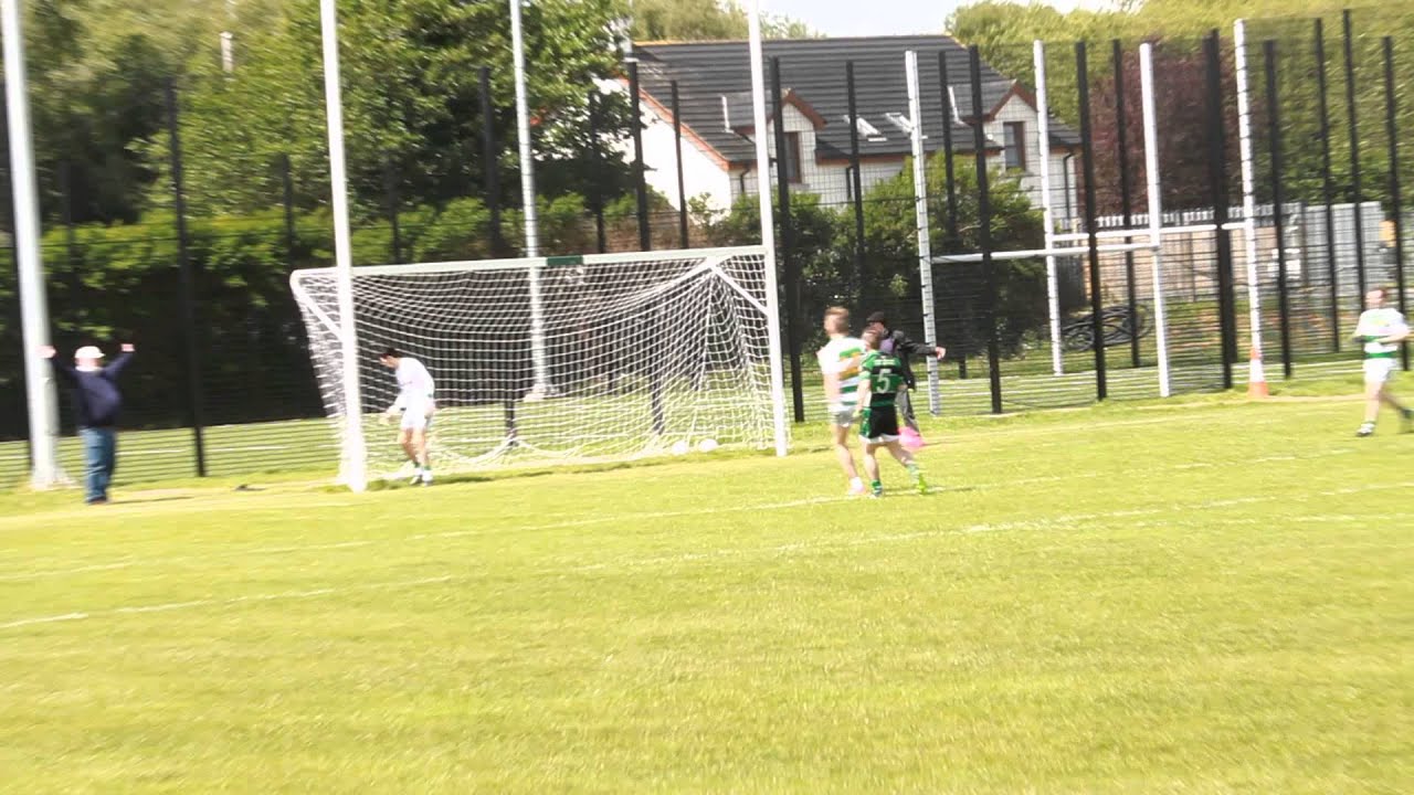 Sarsfields vs Killeavy Armagh Div 1 League - YouTube