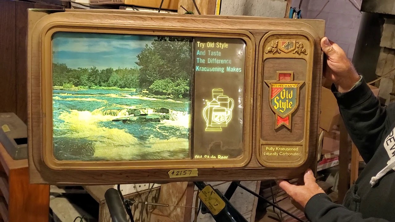 Old Style Beer Scrolling Bar Sign | Test for Auction - YouTube