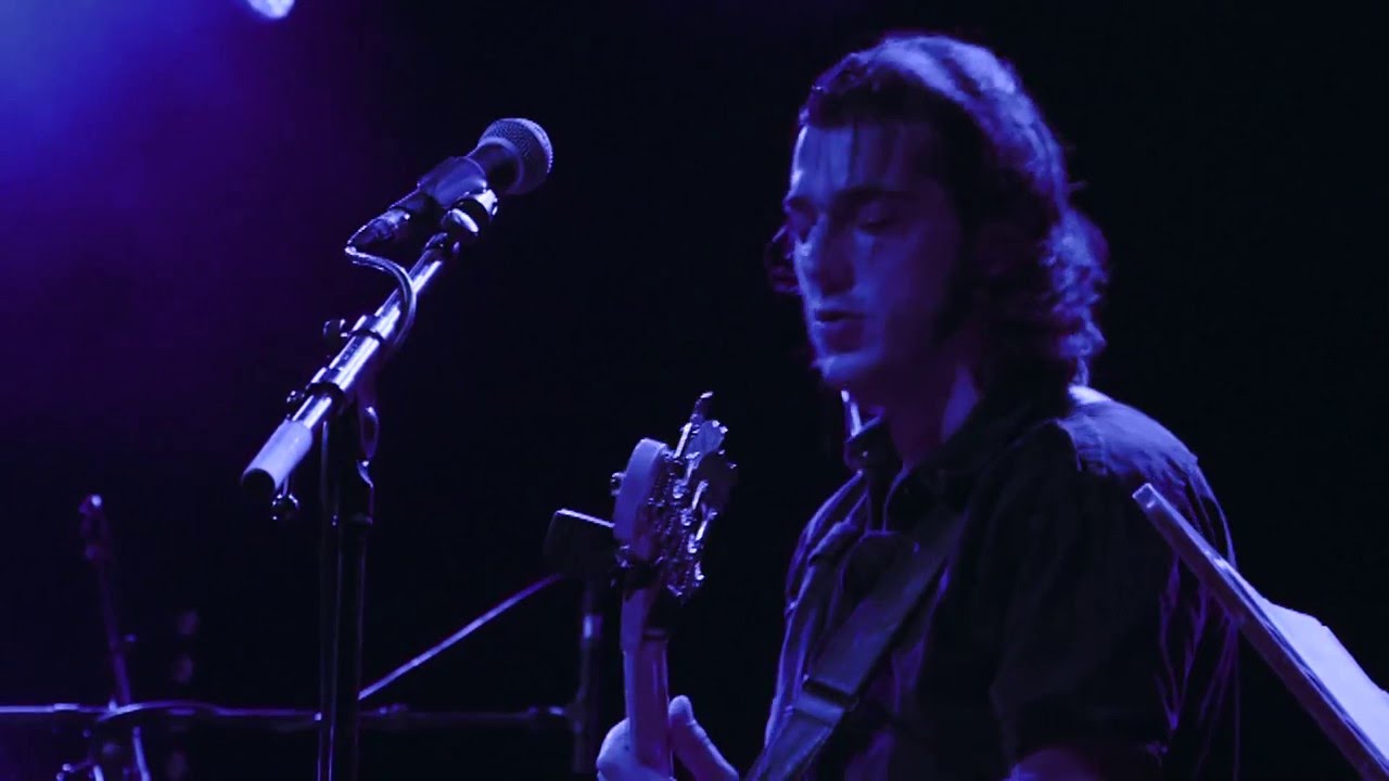 Pierre Moerlen's Gong "28 février" Live - YouTube