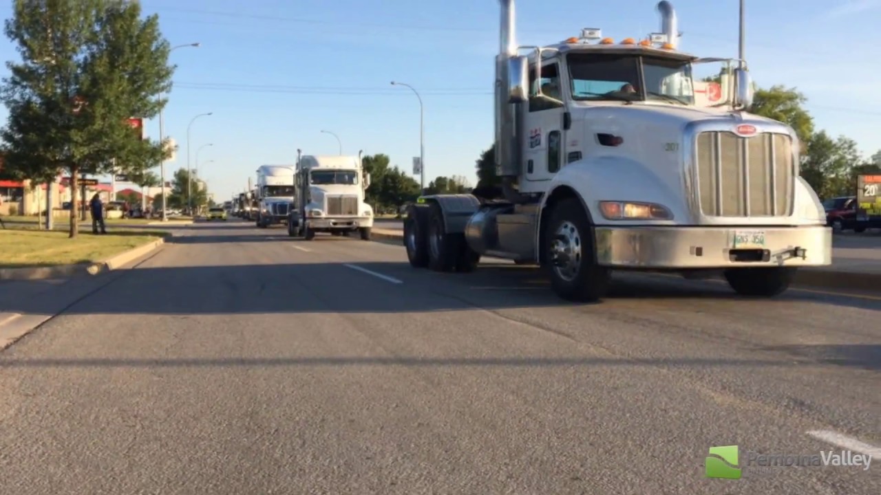 Big Rigs Big Hearts 2017 - YouTube