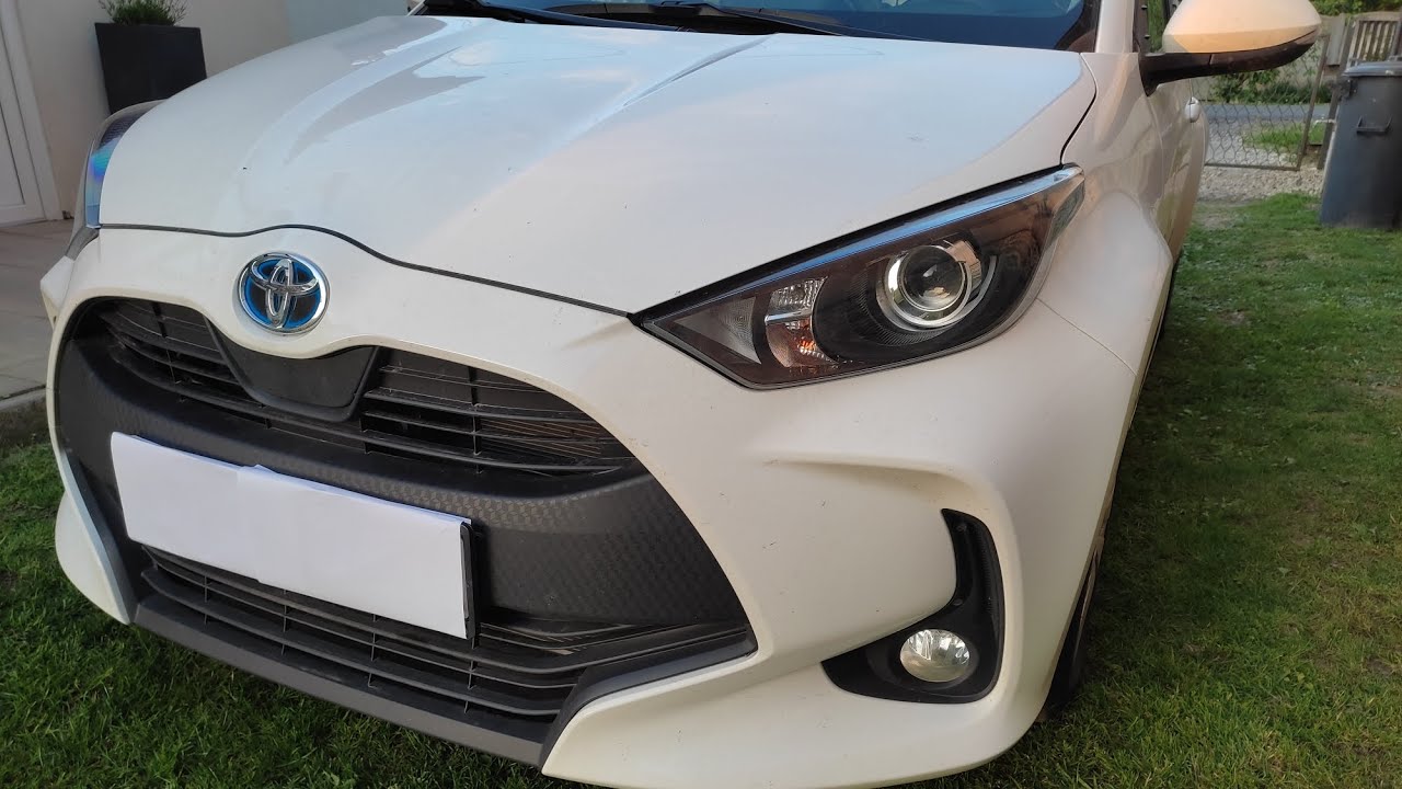 Toyota Yaris van hibrid bemutató - YouTube