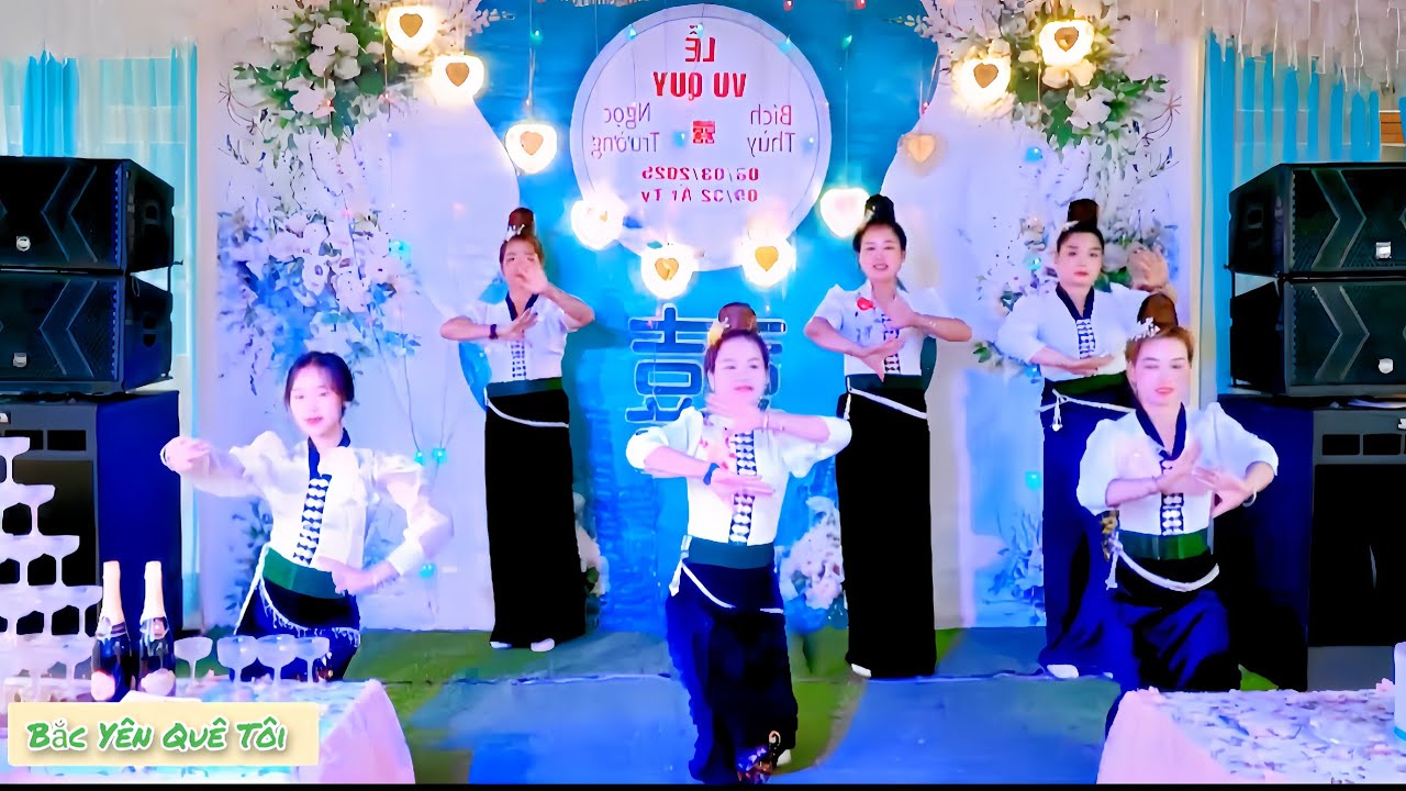 Nhạc Múa Lào TỈA LÔNG SLAWAN TIA LONG | MÚA LÀO HAY NHAT - ĐỘI VĂN NGHỆ ...