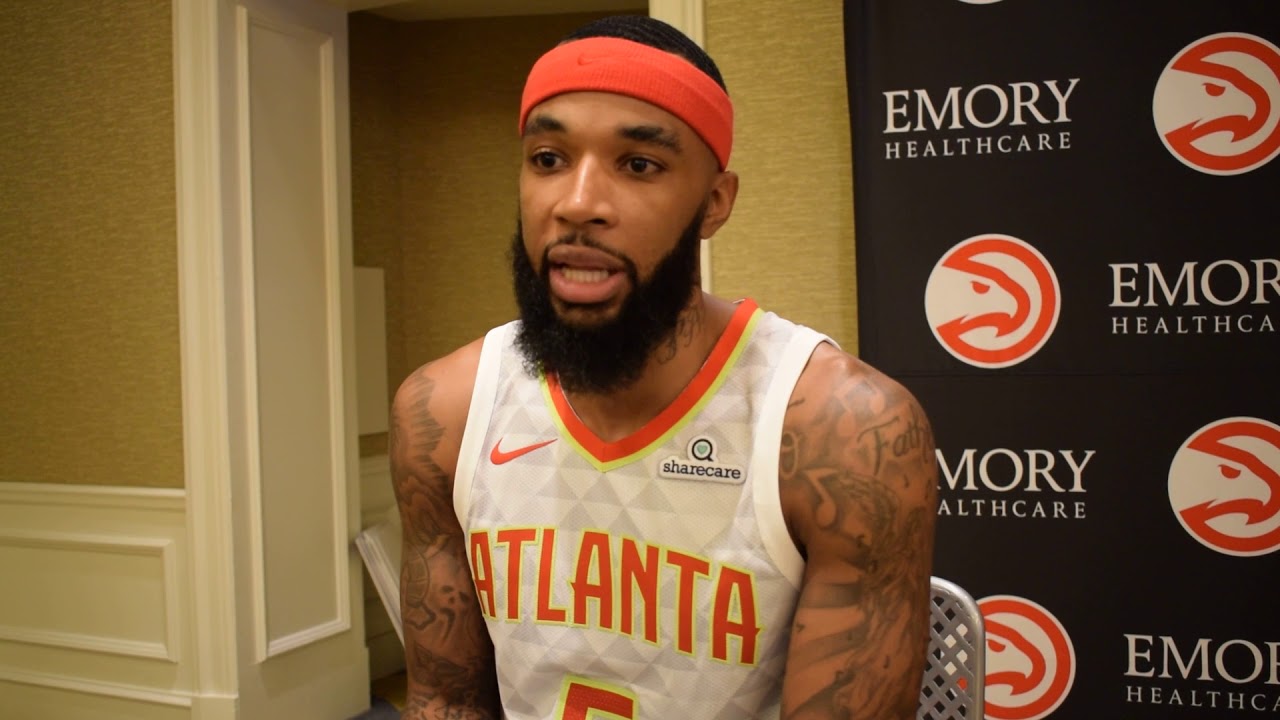 Malcolm Delaney Atlanta Hawks Media Day 2017 - YouTube