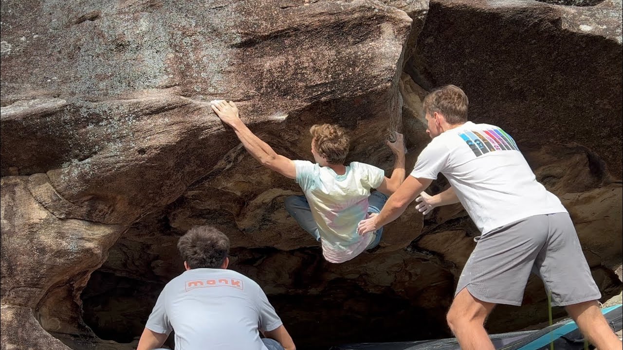 The Mouth Of Madness V9. Logan Pine Caves, Plunkett - YouTube