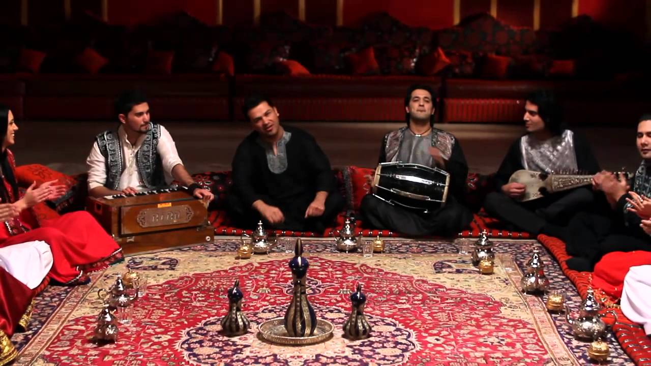 Ramin Atash Dokhtarake Mazari Afghan song Qataghani - YouTube