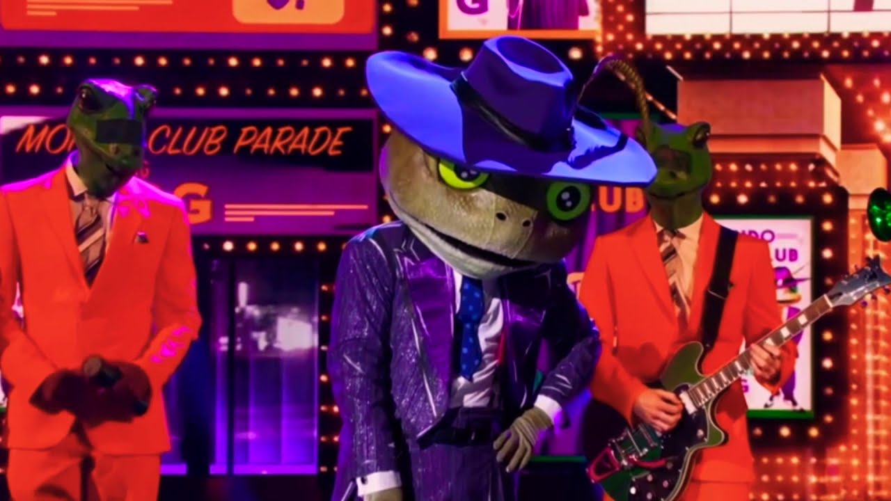 Frog performs “In The Club” by 50 Cent - YouTube