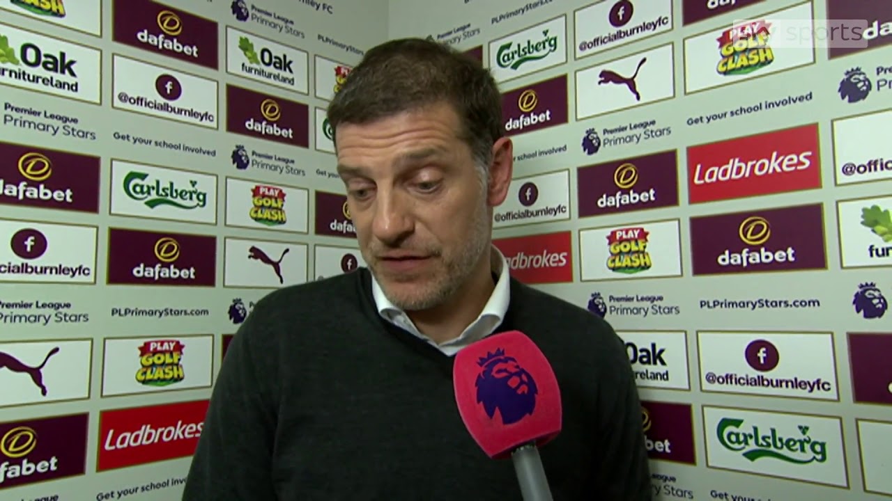 Slaven Bilic angry with Andy Carroll (Burnley v West Ham Post Match ...