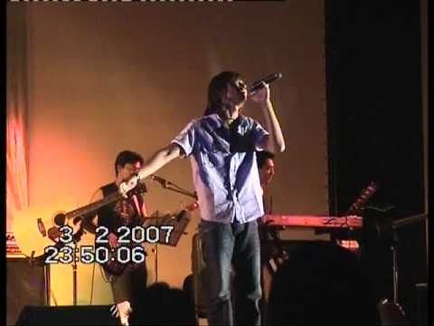 R Zarni - Mhyaw Lint Nay Mal (Live) - YouTube