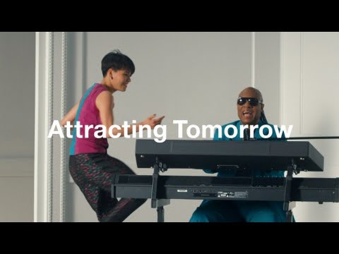 【TDK CM】スティービー・ワンダー＆注目ダンサーの菅原小春がコラボ！ - YouTube