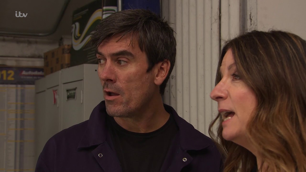 Ross Returns Cain's Phone - Emmerdale - YouTube