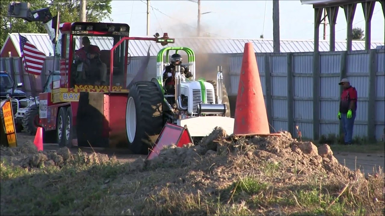 #5,500 V8 Hot Rod Tractors -- TTPA Pulls At Standish, MI 2019 - YouTube