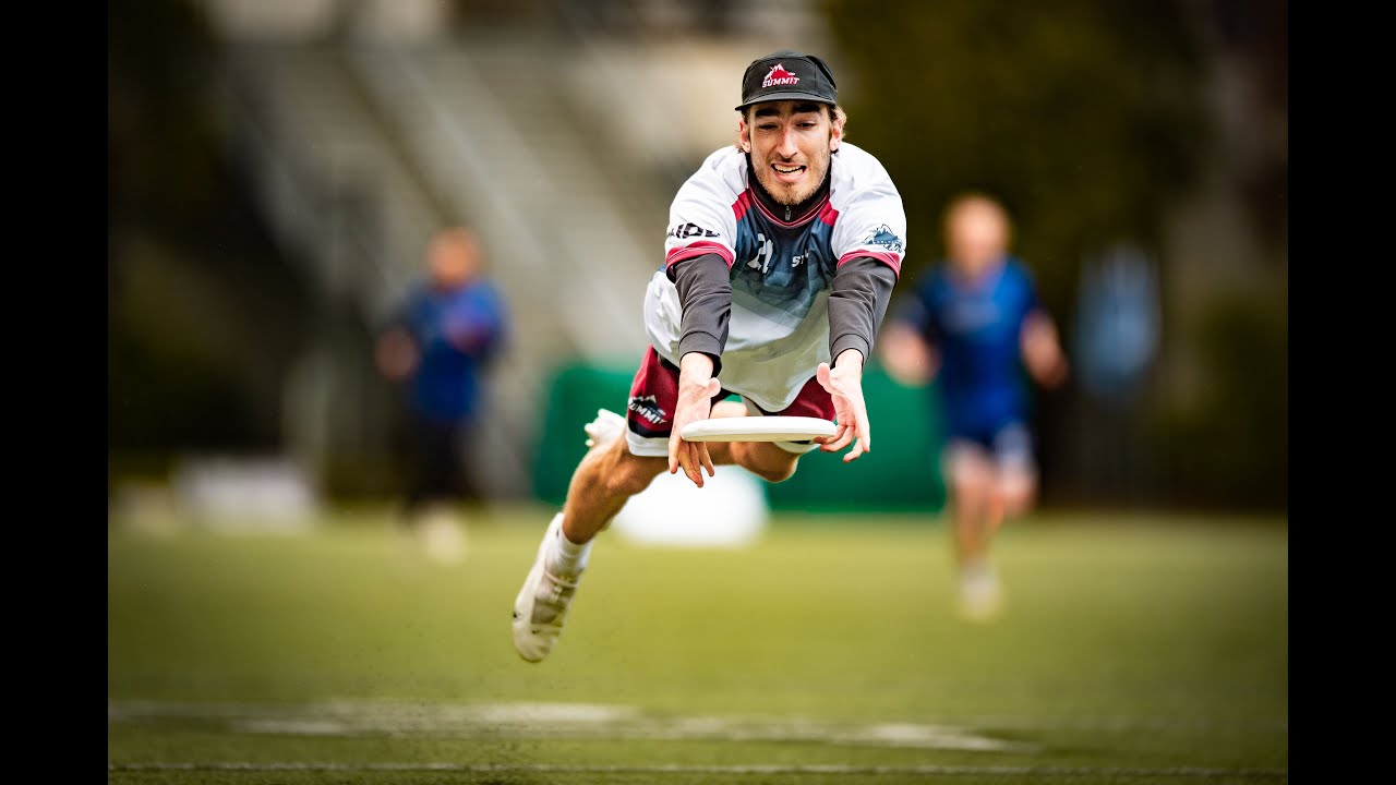 Mathieu Agee Full Speed, Full Extension Layout Goal - YouTube