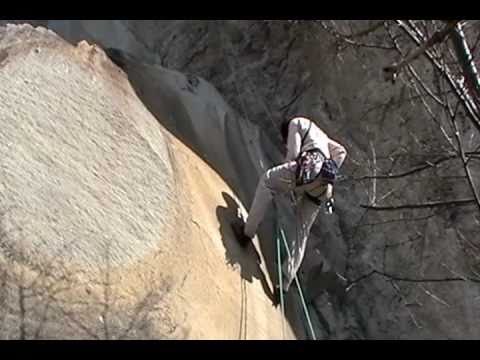 Rope Solo Lead Climbing Tutorial Part 4 - The Climb - YouTube