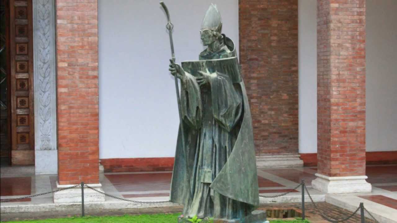 Monasterio de Sant´Anselmo Roma - YouTube