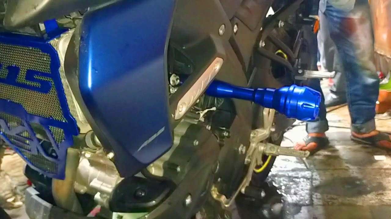 yamaha MT15 crash Safety Leg Guard Khan Motors in Bangladesh - YouTube